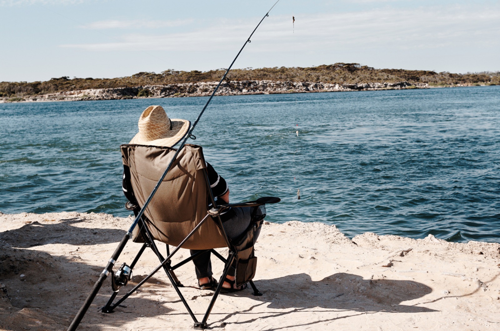 Summer by the sea: Your essential SA algal bloom guide - The Post